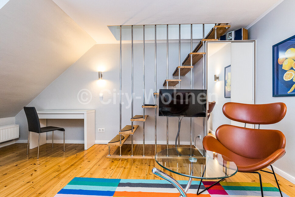Gut ausgestattetes City-Apartment über 2 Ebenen in Hamburg-Barmbek ...
