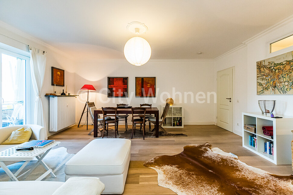 Schicke 2-Zimmer-Wohnung mit Terrasse in exklusiver Lage in Hamburg ...