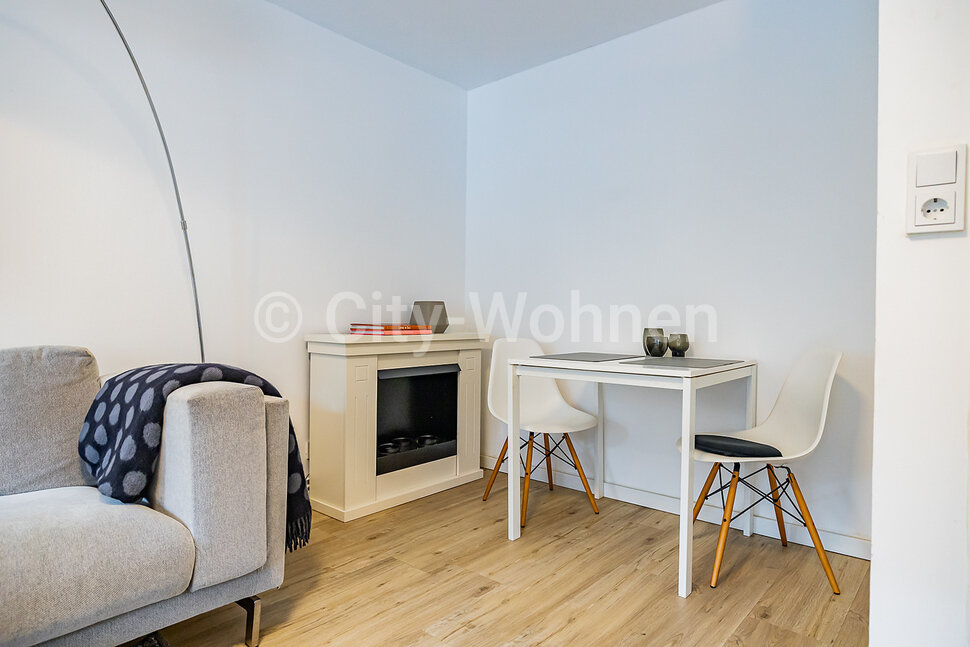 Modernes Souterrain-Apartment mit Terrasse im beliebten Hamburg ...