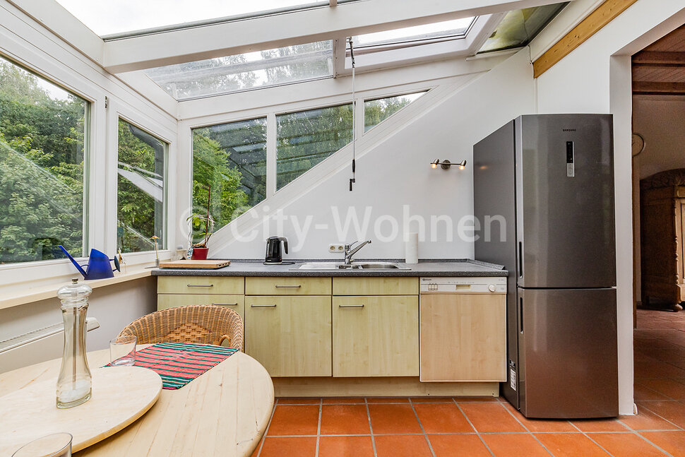 Furnished living with balcony in Hamburg-Volksdorf | City-Wohnen ...